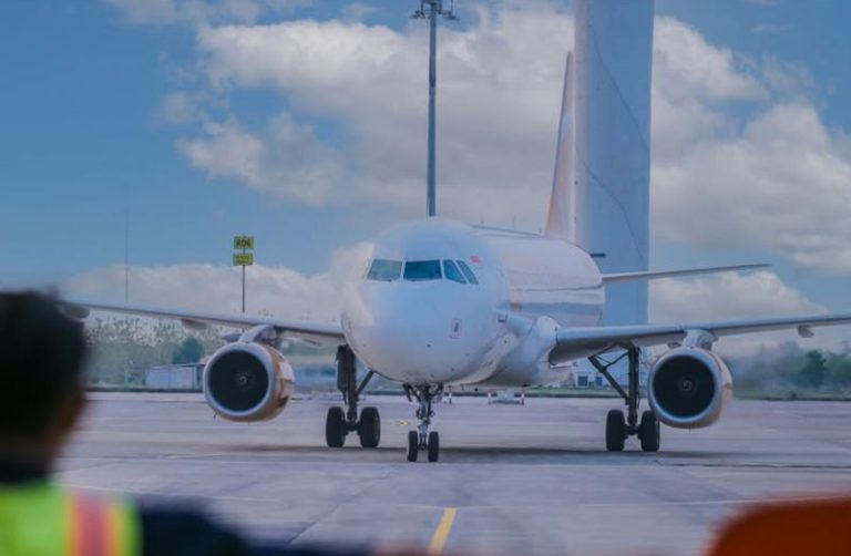 Dampak Penurunan Harga Tiket, Penumpang Moda Transportasi Udara Dominasi Angkutan Nataru - Warta ...